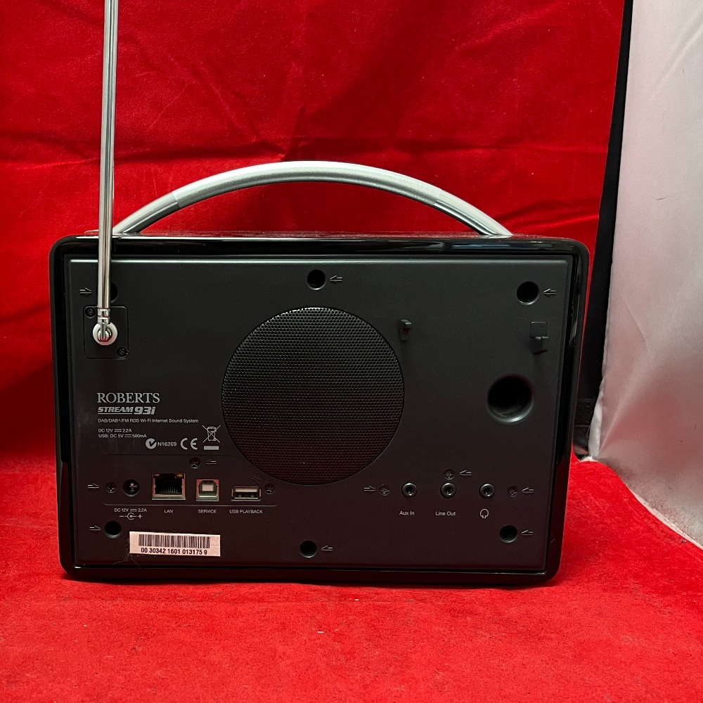 Pre-owned Roberts Stream 93i Radio - Own4Less